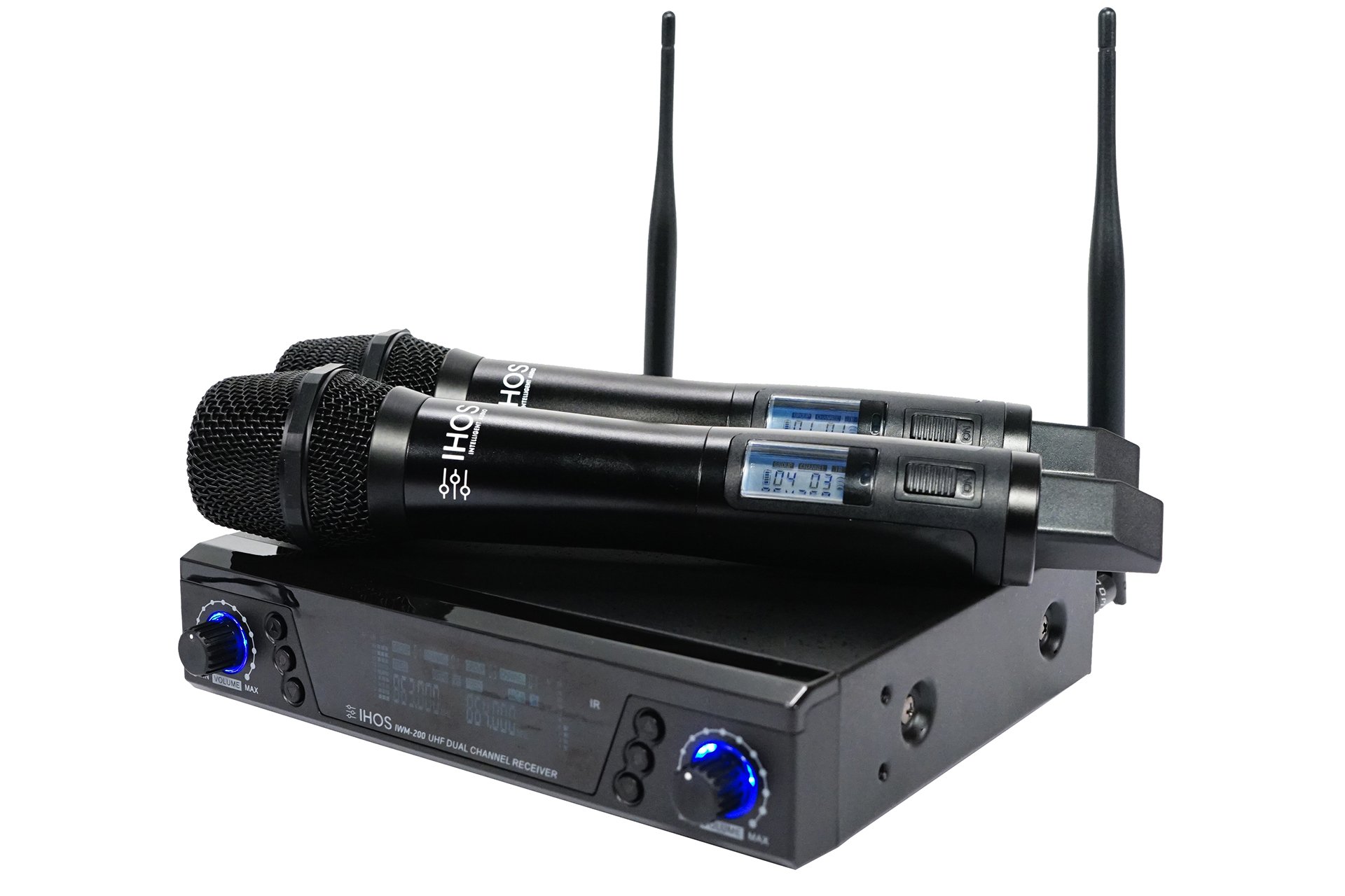 Alege acest set de microfoane radio cu 2 microfoane de mana daca vrei ...